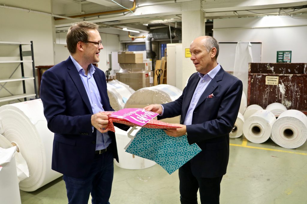 Paptic takes aim at obsoleting plastic bags | Laine IP Oy